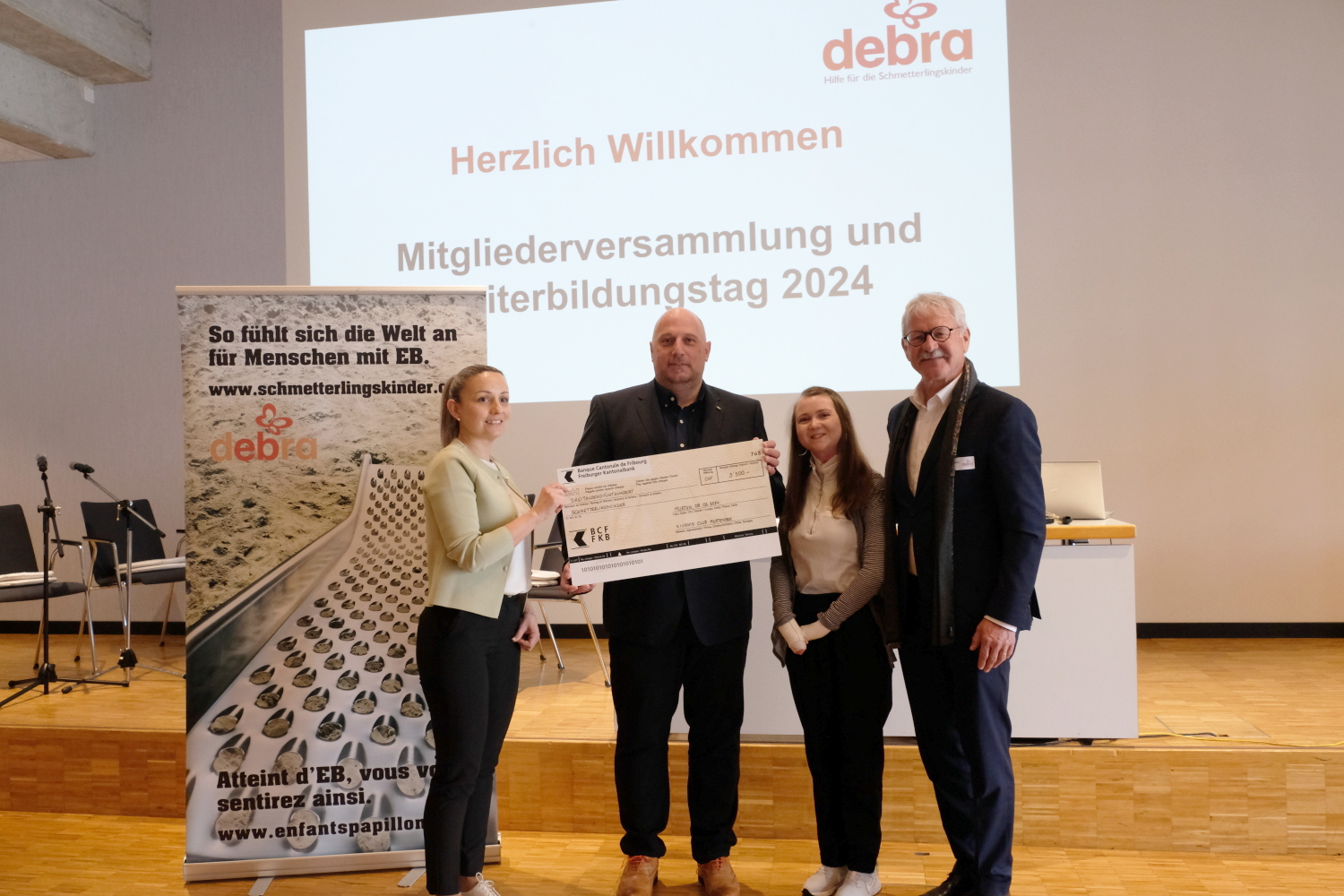 Der Kiwanis-Club Murtensee unterstützt DEBRA - DEBRA Schweiz